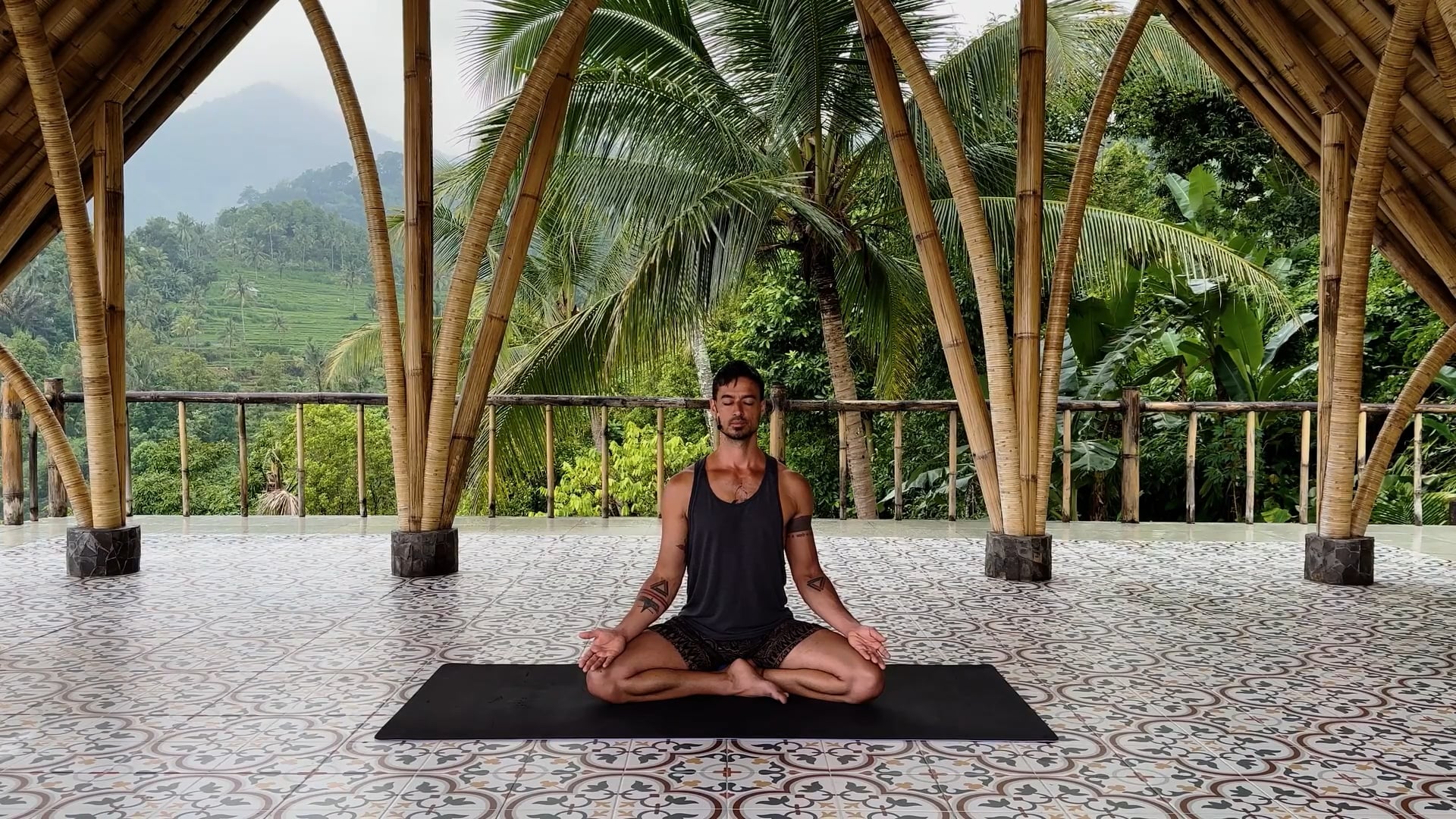 Bali - Az elemek tánca - Éter - Diószegi Ádám - jogaoktato.hu